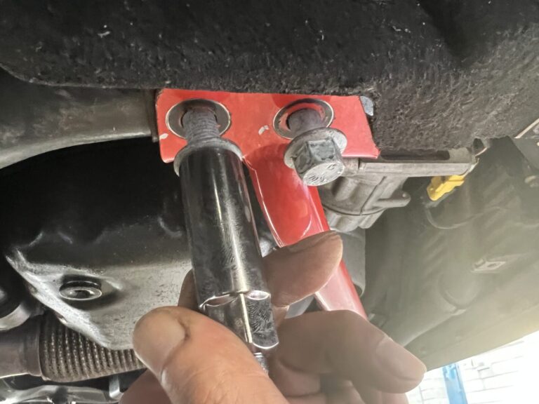 MINI R56 メンバーブレース（GIOMIC）取り付け方法｜性能とその効果は？ | コプリンブログ