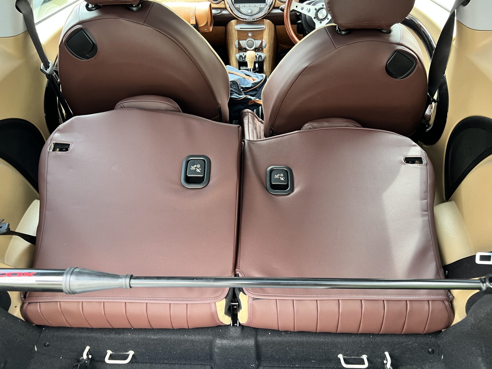 MINI R56アンテナベース交換｜ラバー交換とショートアンテナ化でリフレッシュ | コプリンブログ